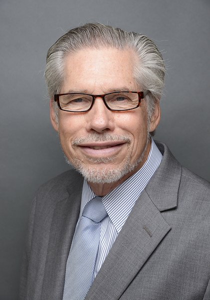 Dr. Paul Lieblich, Academic Advisor – Excellence in Education & Training